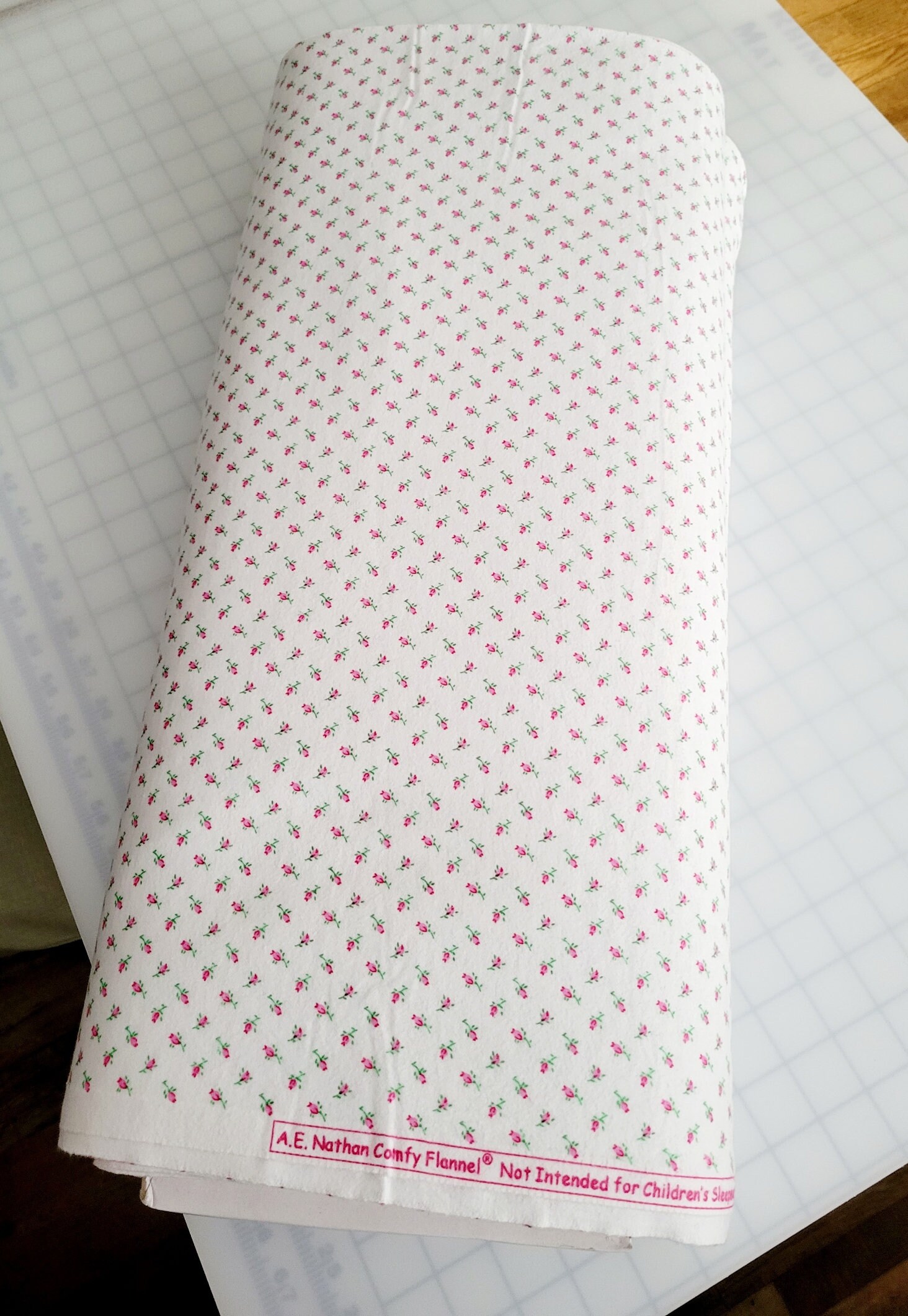 White With Tiny Pink Rose Buds Comfy Cotton FLANNEL From A. E. Nathan ...