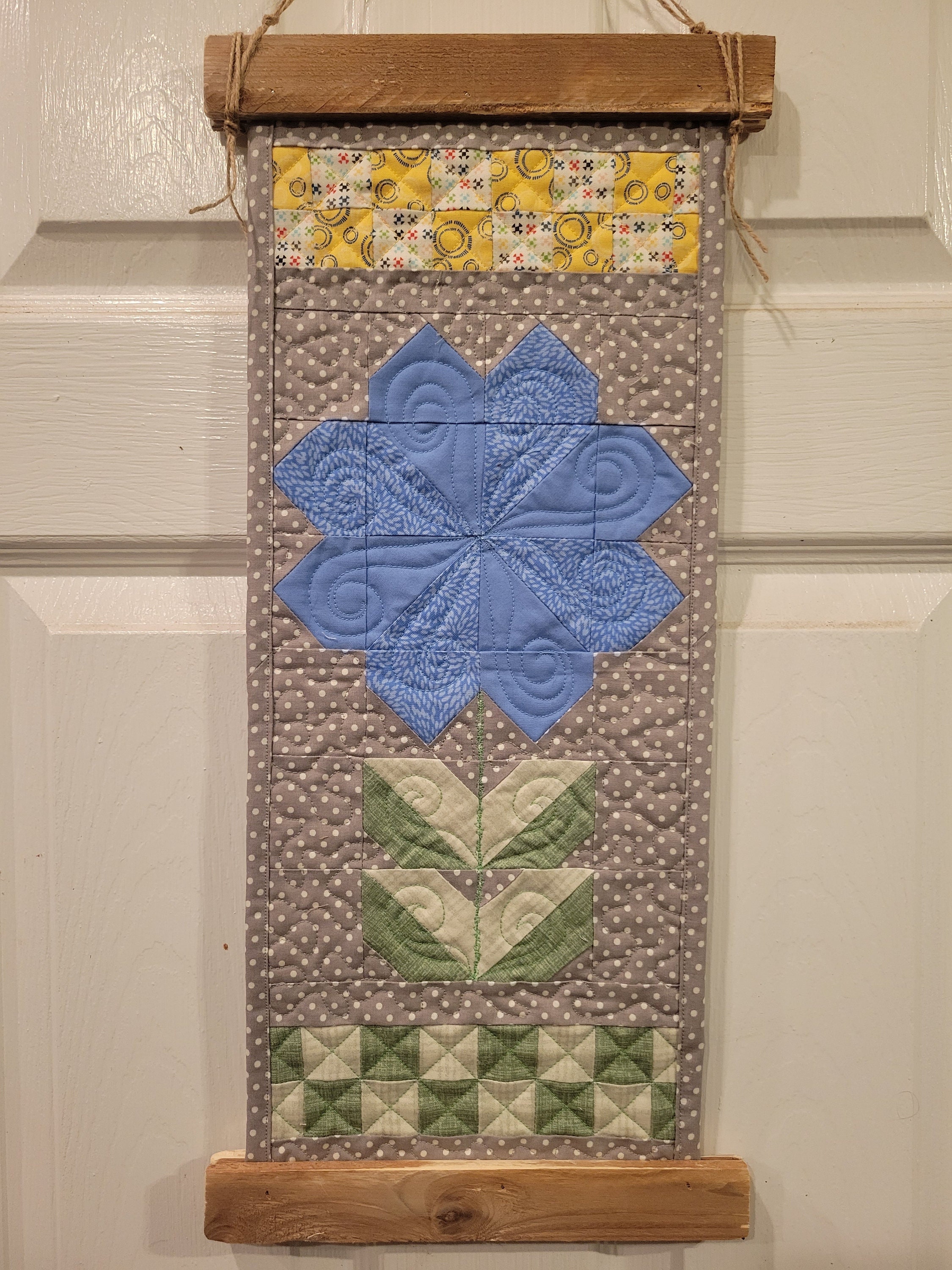 Original Quilt Pattern | Spring Bloom Quilted Wall Hanging With ...