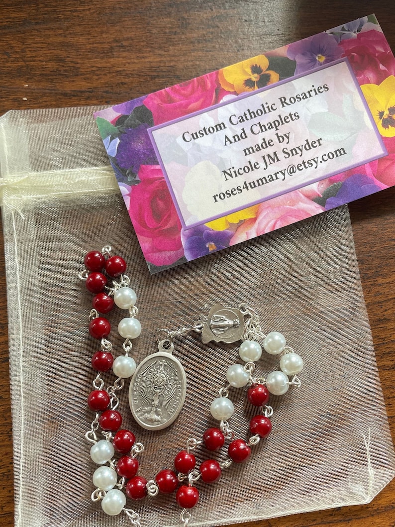 Chaplet of Adoration Custom, Eucharist Chaplet Custom Design Catholic ...
