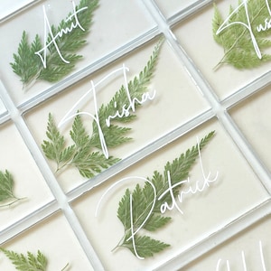 Custom Pressed Fern Wedding Place Cards - Unique Wedding Favors! - Etsy