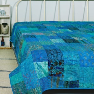 Handmade Patchwork Vintage Quilt - Etsy