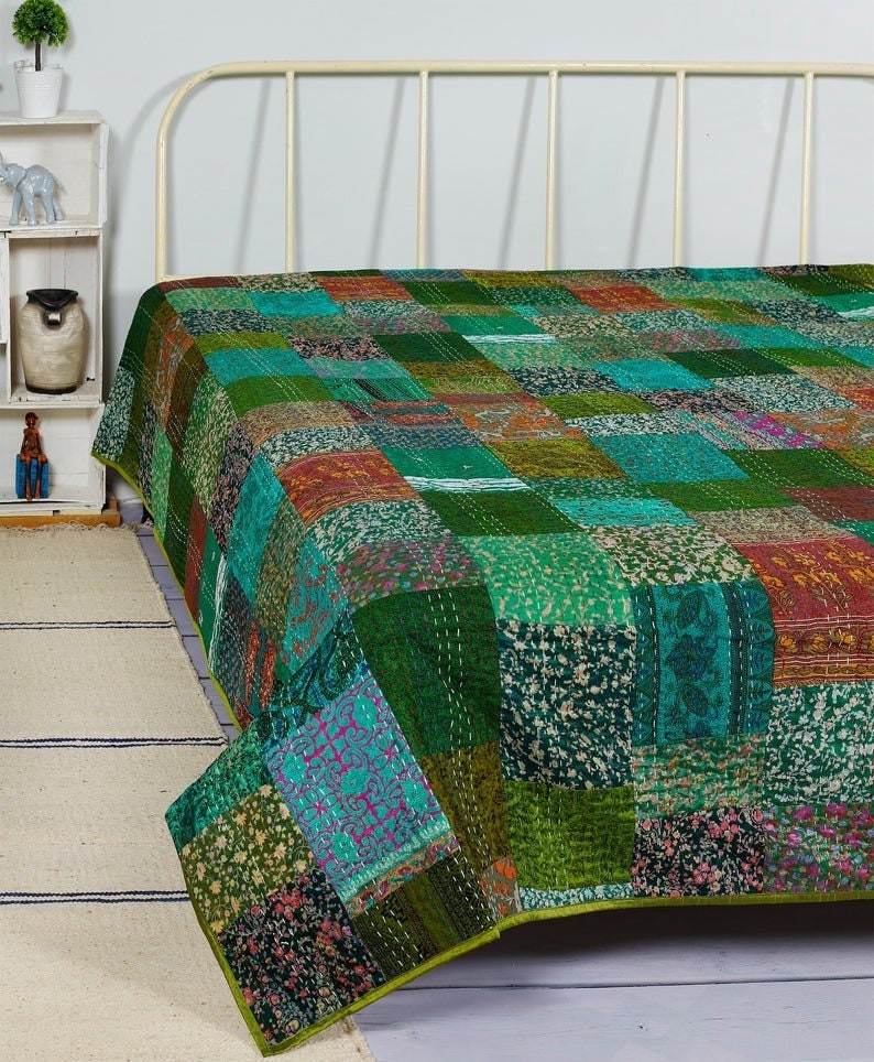 Handmade Patchwork Vintage Quilt - Etsy