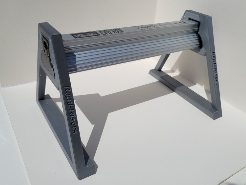 Repti-riser Jungle Dawn Model - Etsy