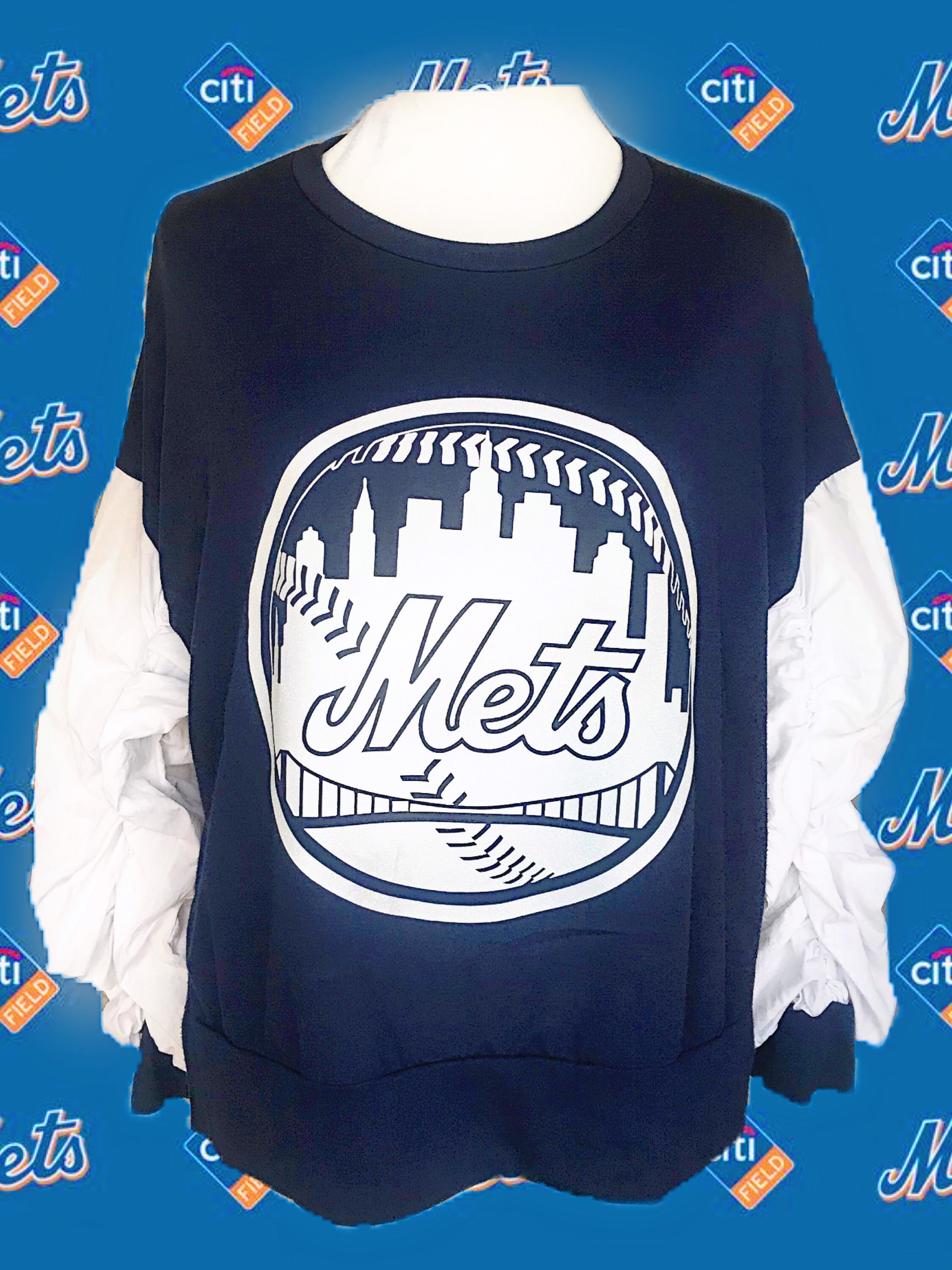New York Mets Sweatshirt W/white Ruffle Long Sleeves & SYNDERGAARD ...