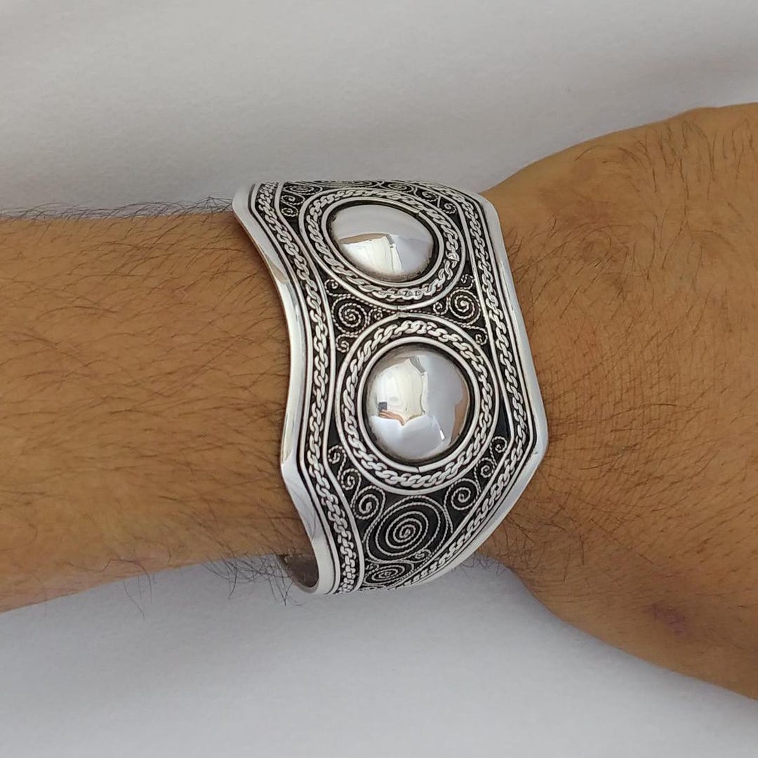Moroccan Bracelet Silver Berber Cuff: Engraved Tuareg Bangle ...