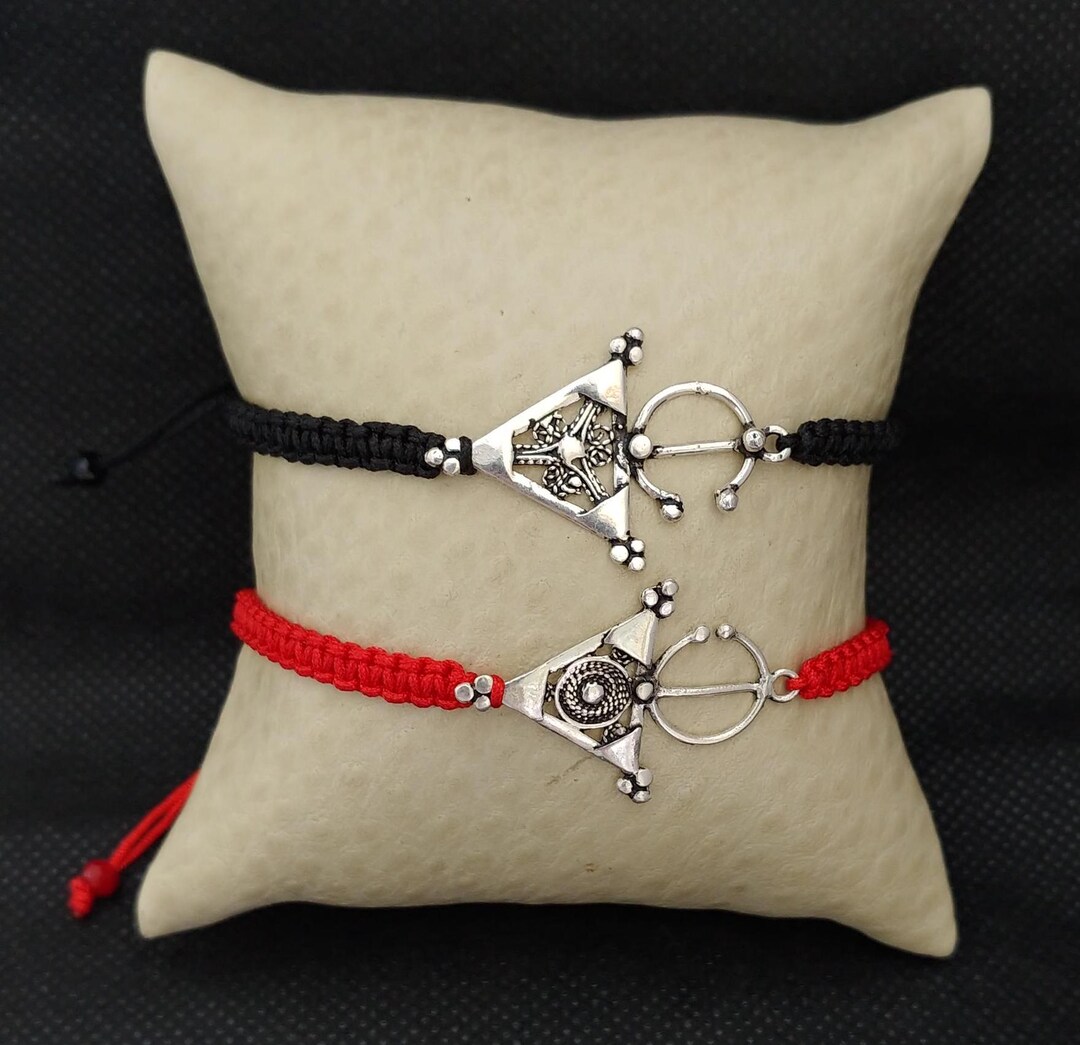 Moroccan Silver Bracelet Berber: Vintage Tazerzit Fiber String Fibula ...