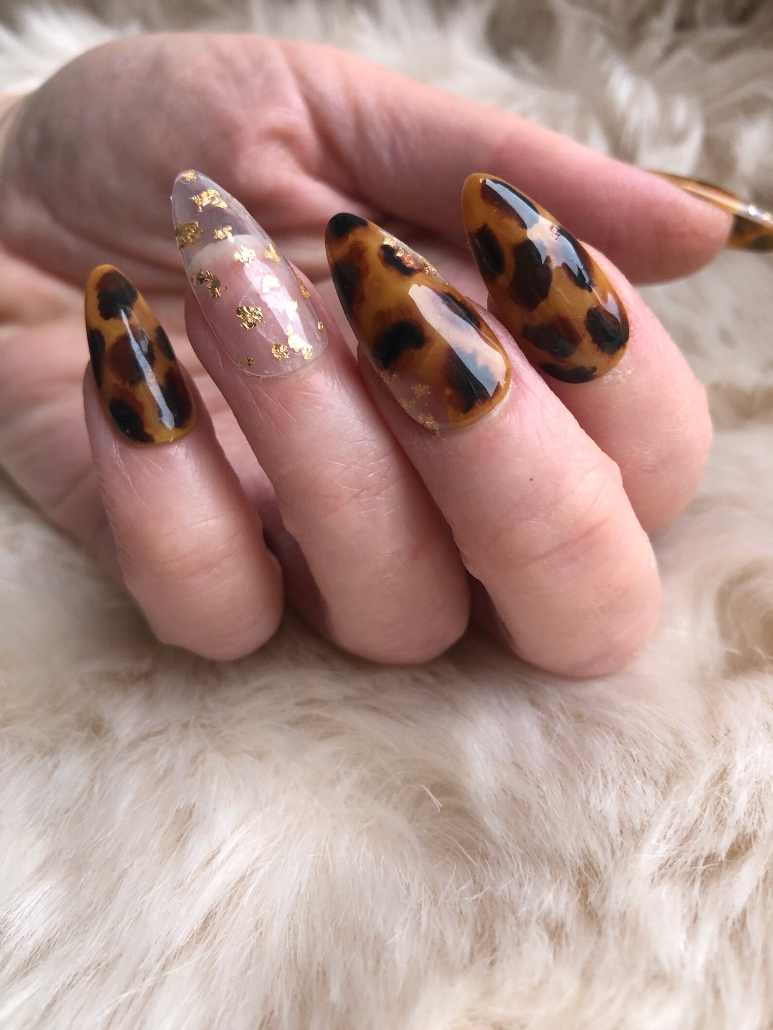 Tortoise Shell and Gold Leaf Press On Nails glue on nails | Etsy