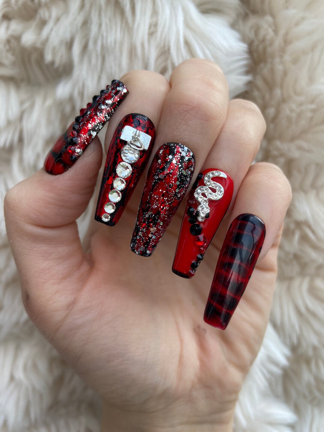 Gothic Red Snake Press on Nails Glue on Nails False Nails - Etsy
