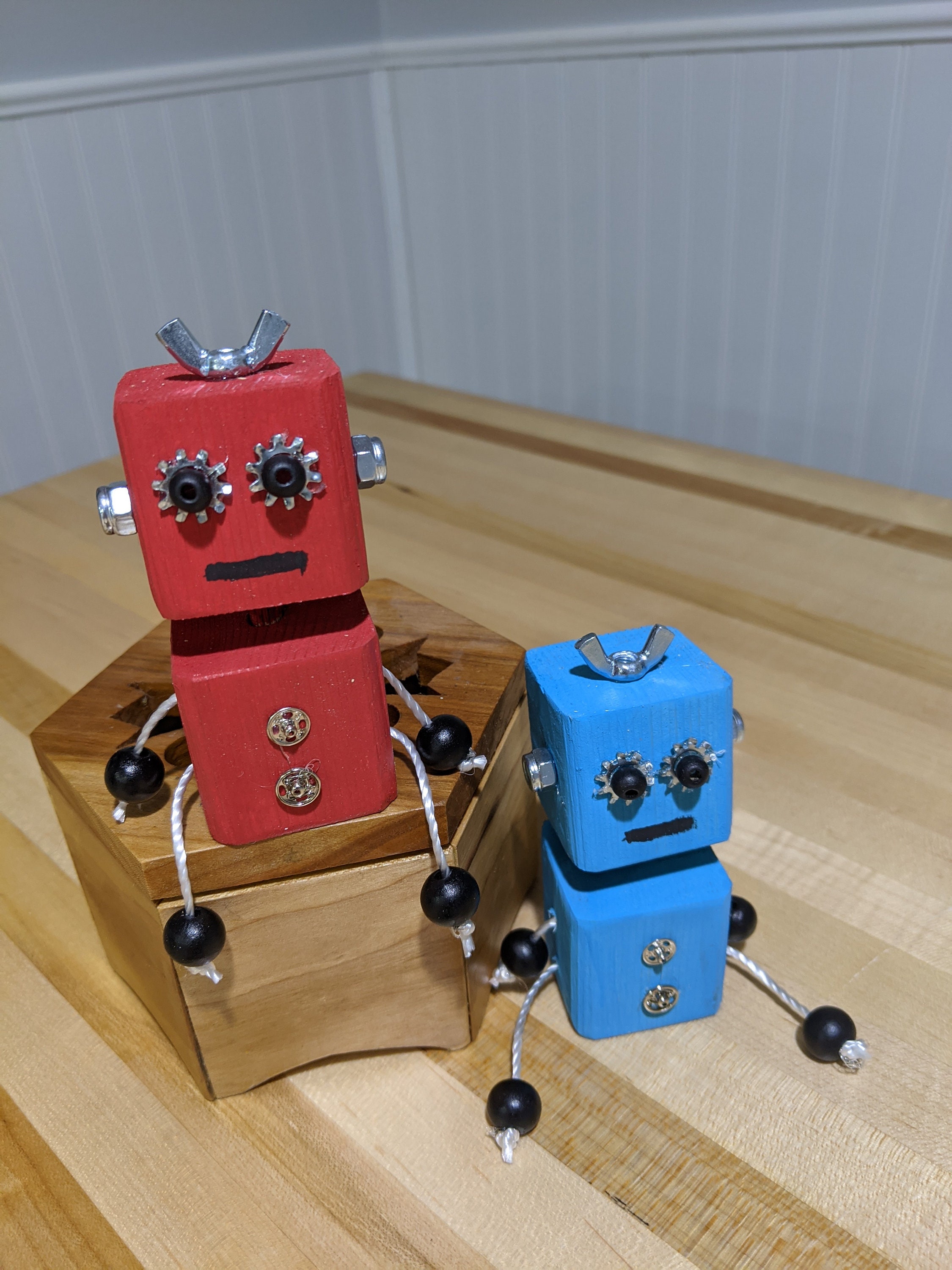 Red Wood Robot Block Friend, Shelf Sitting Robot Decor - Etsy