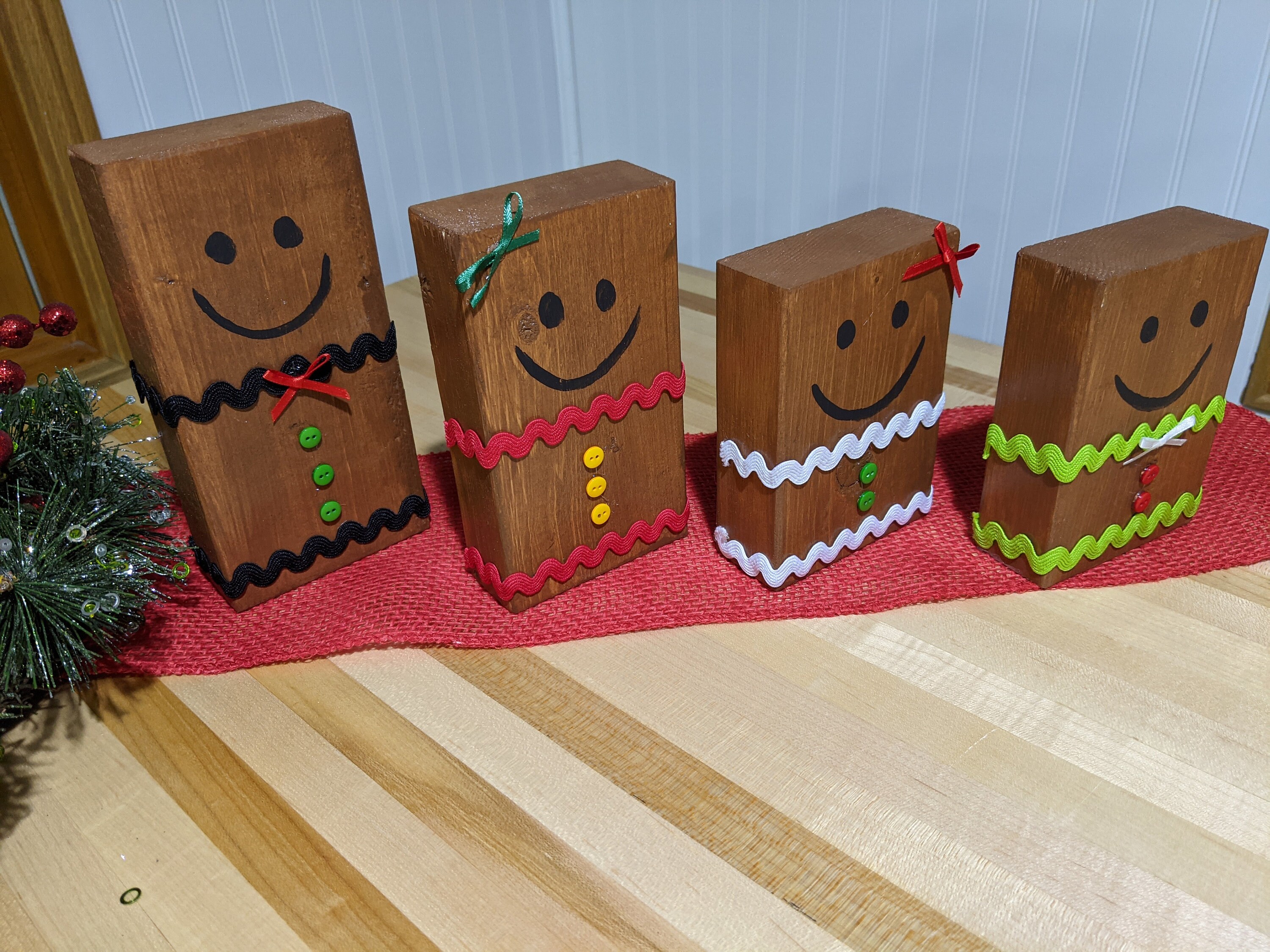 Wood Block Gingerbread Family, Wooden Gingerbread Man Shelf Decor - Etsy
