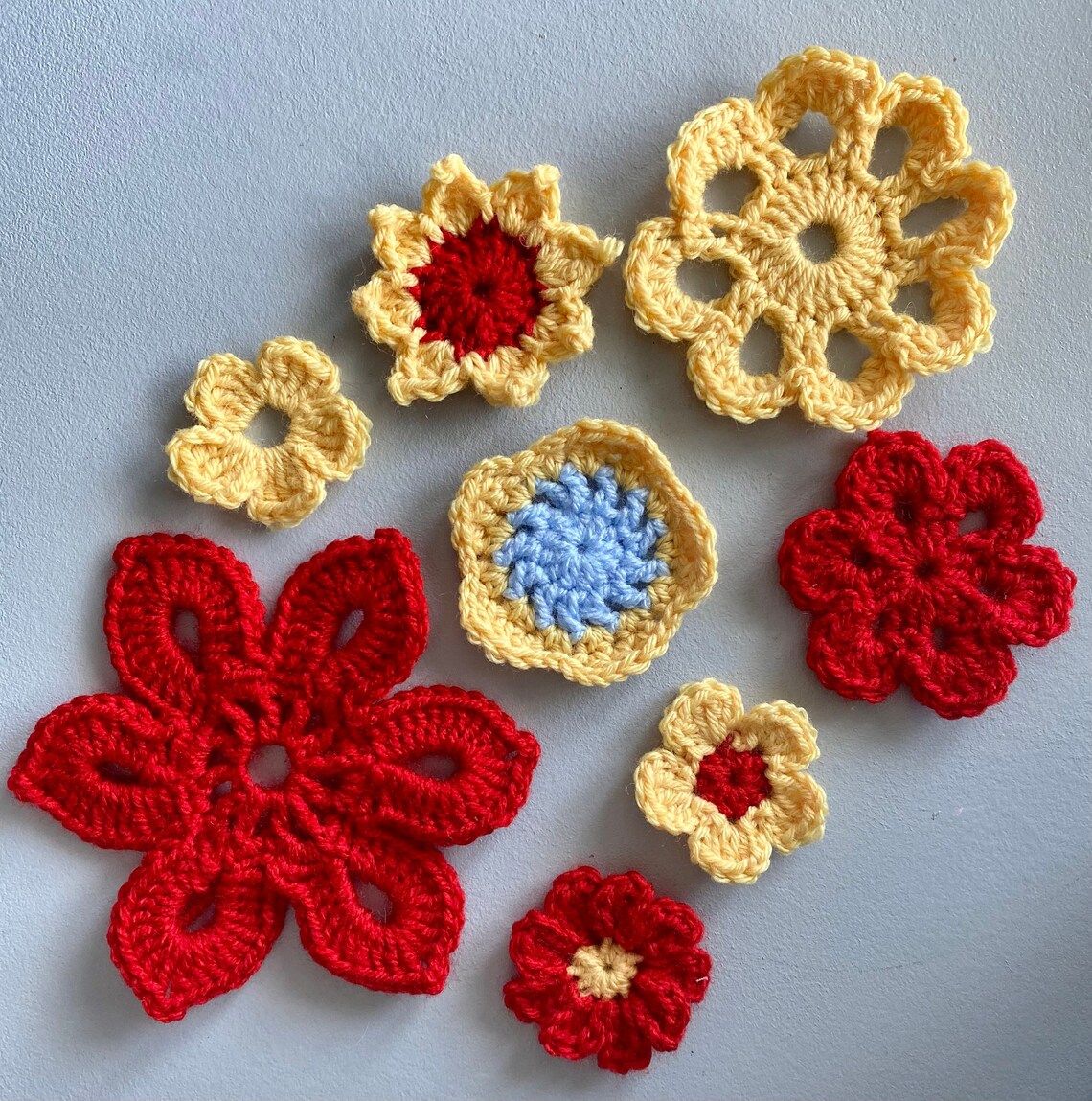 Crochet Pattern for 8 Different Flowers - Etsy