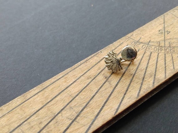 M Winnipeg Grenadier Guard Badge Pin Lapel Hat Collar Canadian - Etsy