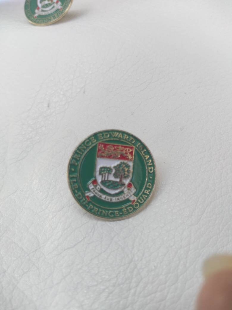 Prince Edward Island PEI Coat of Arms Flag Crest Atlantic - Etsy UK