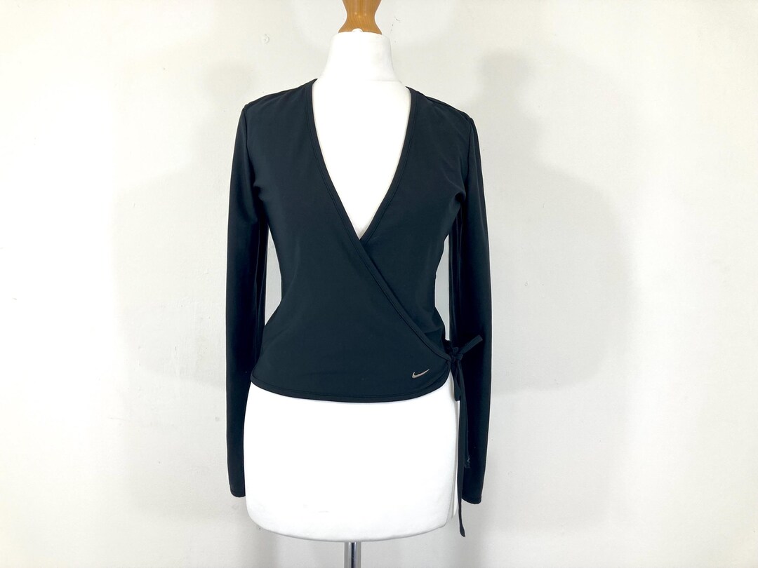 Wrap Workout Top / Nike Dry Fit / Black / Stretch / Dance / Modern ...