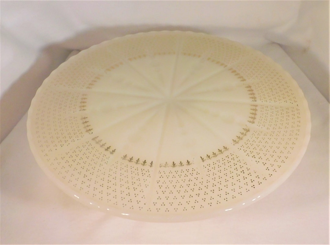 Anchor Hocking MCM Cake Stand Round Off-white Milk Glass Gold - Etsy