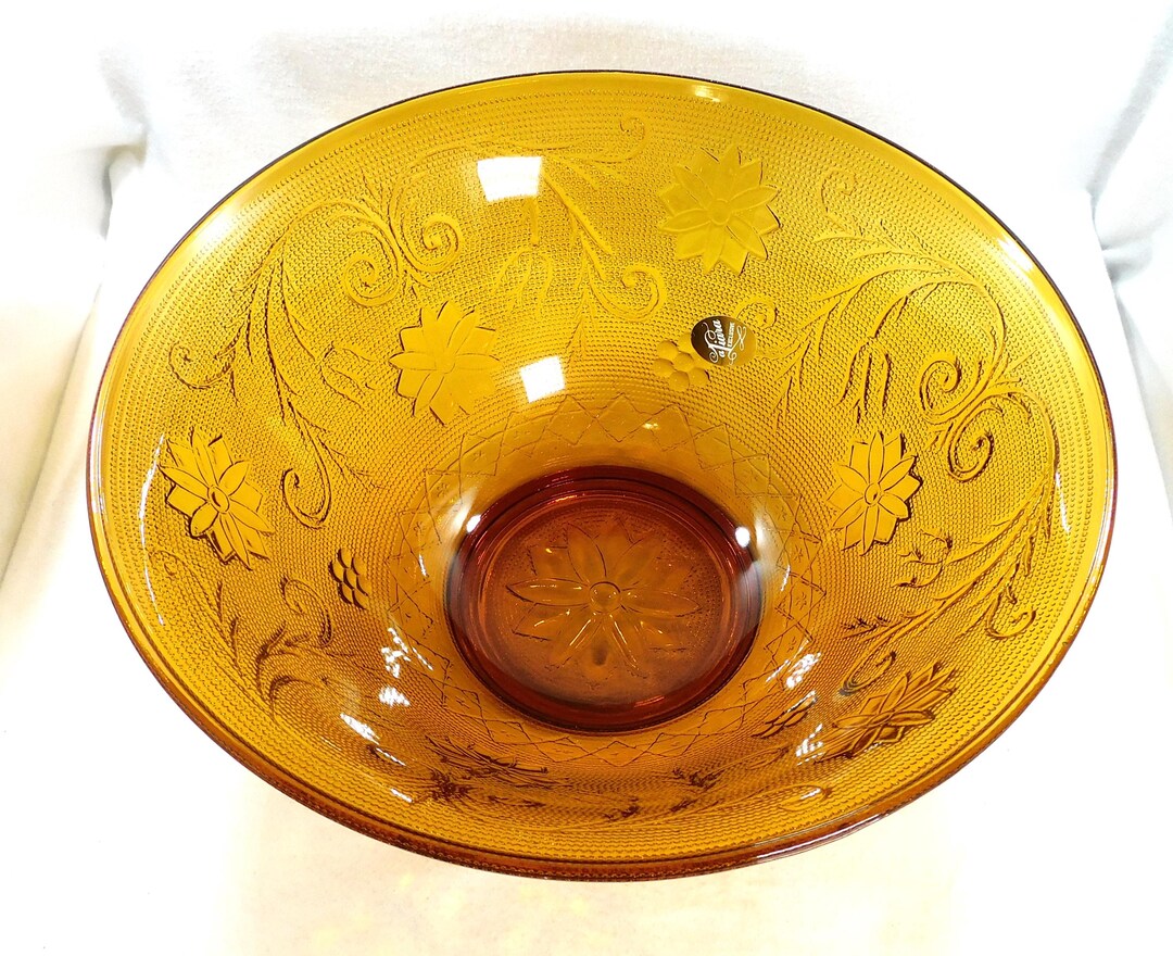 Tiara Label Large Amber Glass Round Serving Bowl Sandwich Pattern 4.75 ...