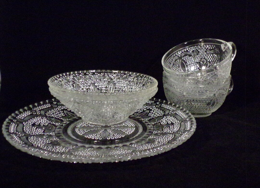 Federal Glass Heritage Lot 5 Pieces 1 Salad Plate 2 Sauce Bowls 2 Cups ...
