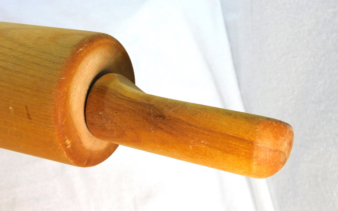 Wooden Rolling Pin Flattened Handles Metal Central Rod Flattened Wood ...