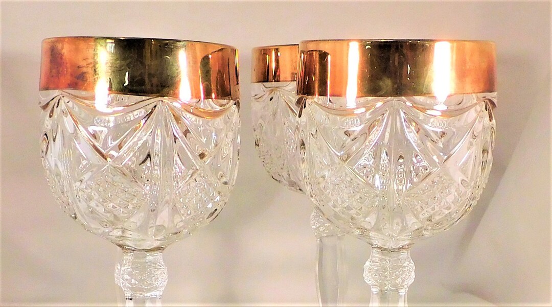 Goblets Set 4 Water Wide Gold Rimmed Banded Edged Diamond V Patterned ...