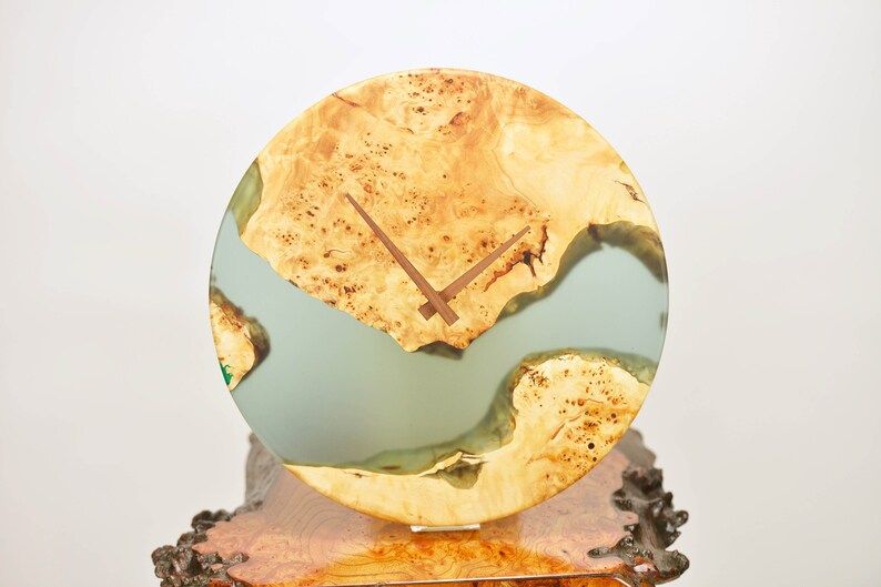 Lime Epoxy Resin With Poplar Mappa Burl Hanging Wall Clock 35cm ...