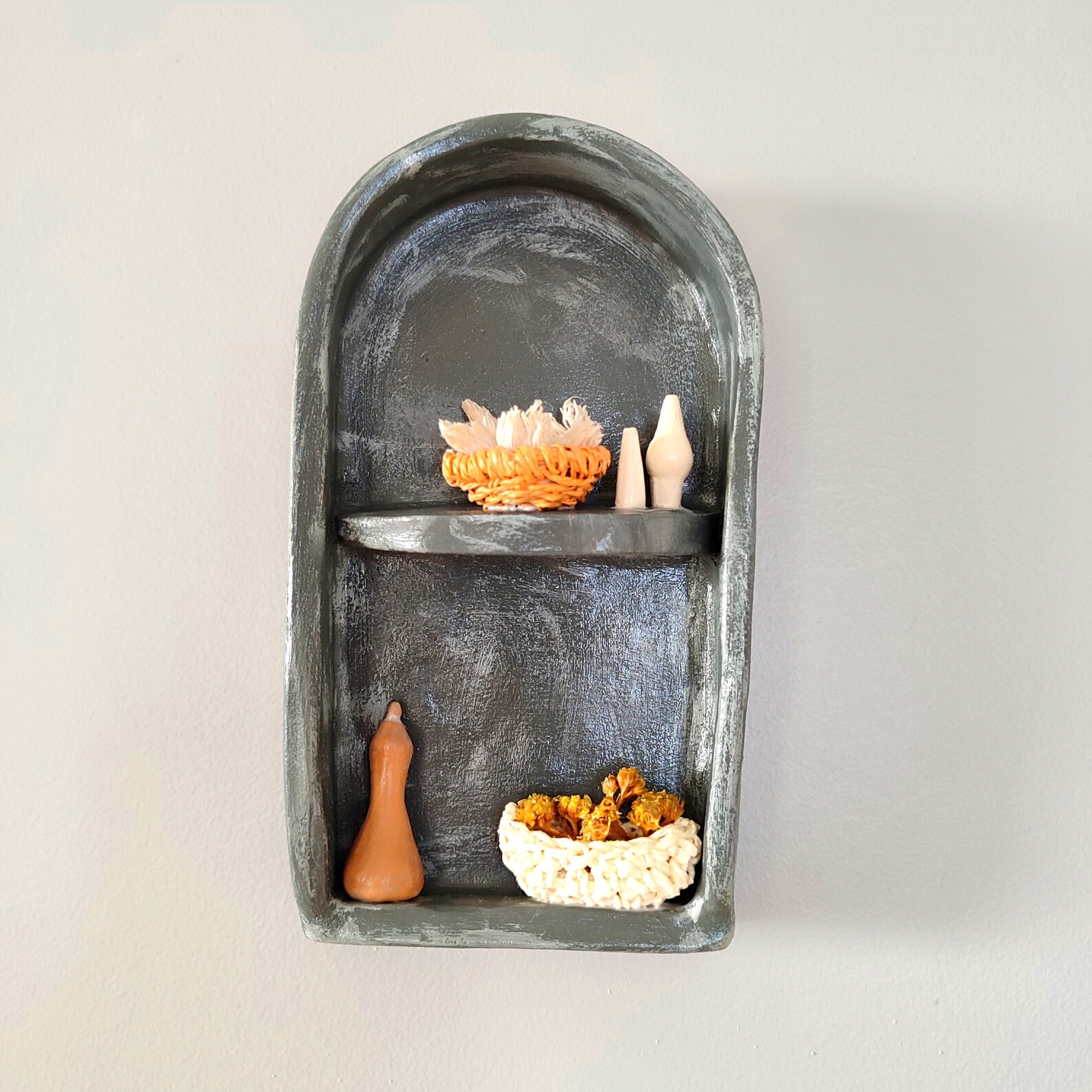 Handmade Cute Pottery Clay Ceramic Hanging Wall Shelf/altar/shrine ...
