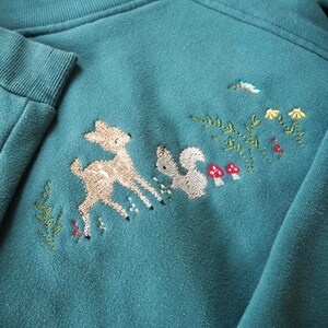 Green Embroidered Floral Forest Sweatshirt - Size Extra Small, Second ...