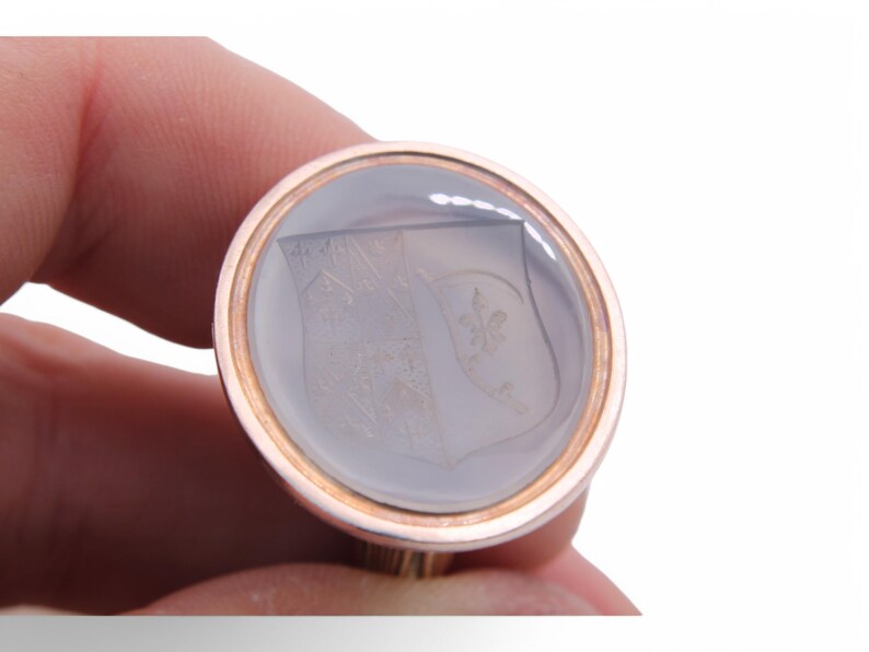 Antique 9ct Gold Chalcedony Intaglio Crested Fob Pendant - Etsy