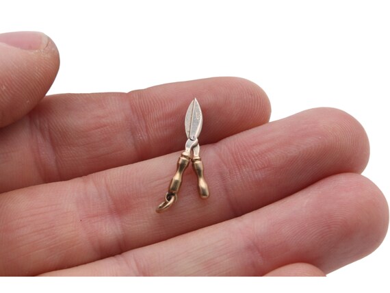 Antique 9ct Gold Movable Garden Shears Charm - Gem