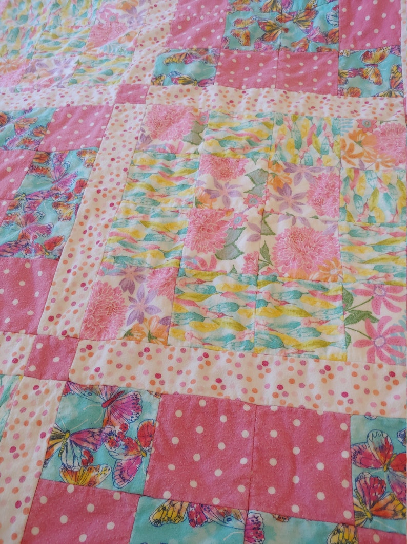 Pretty in Pink Flannel Quilt - Etsy