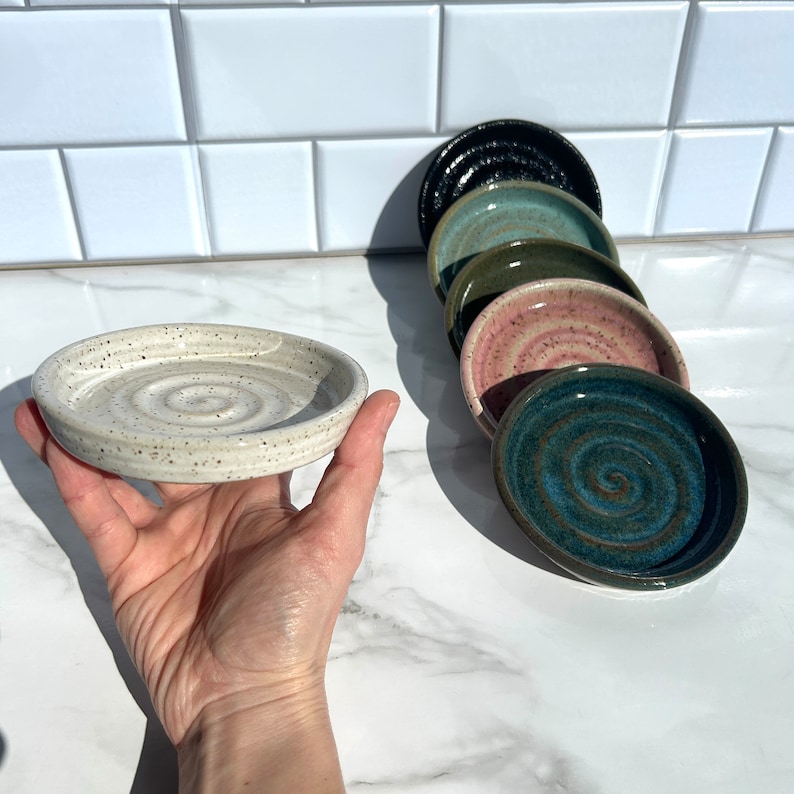 Handmade Ceramic Reptile Bowl: Shallow Lizard Dish, Food & Water - Etsy