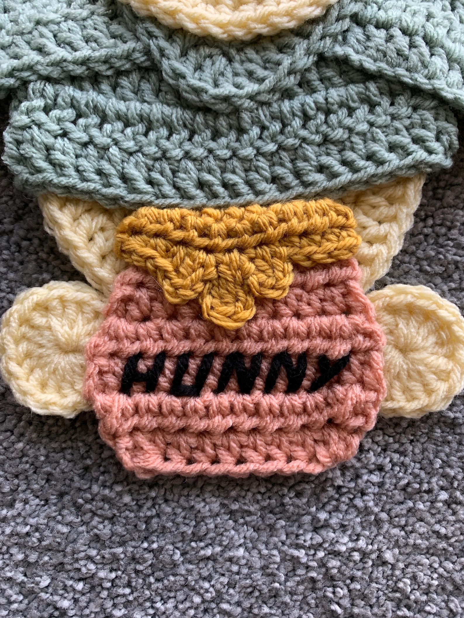 Winnie the Pooh Crocheted Appliqué: Nursery Decor, Baby Blanket Accent ...