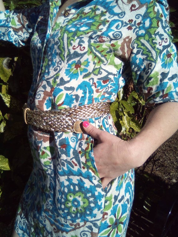 1960's Mod Floral Dress with Pockets/ Gold Button Dow… - Gem