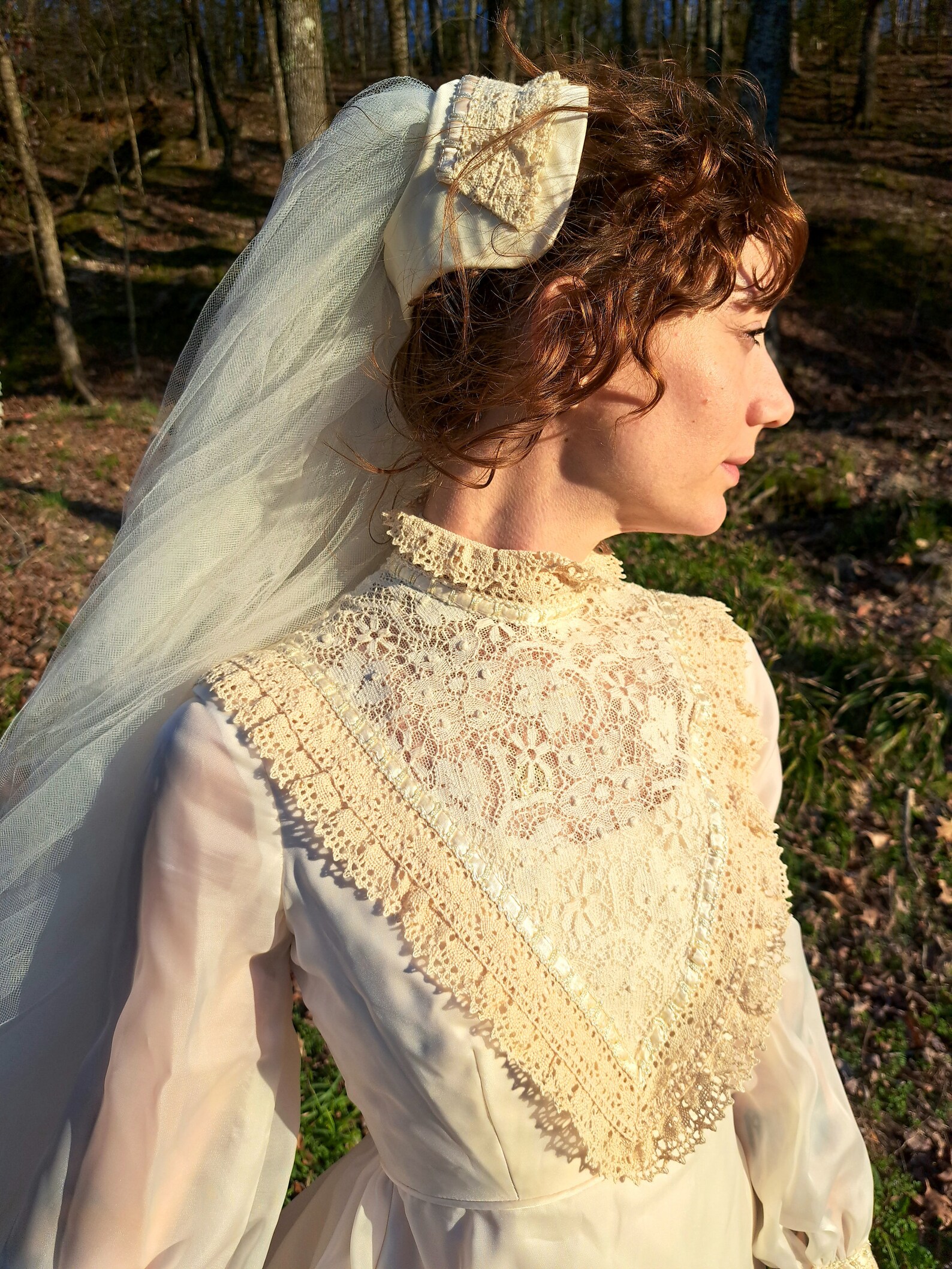 1970's Wedding Gown With Vail / Gunne Sax Style/long Trane/vintage Gown ...