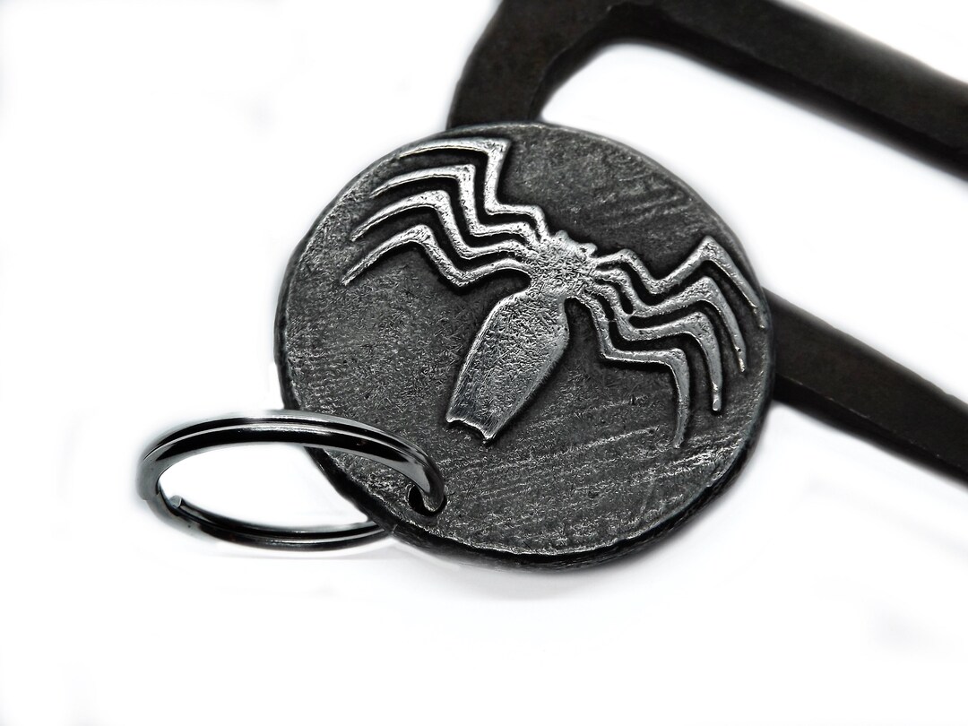 Venom Logo Pewter Relic Keychain Sand Casted Handmade Superhero Anti ...