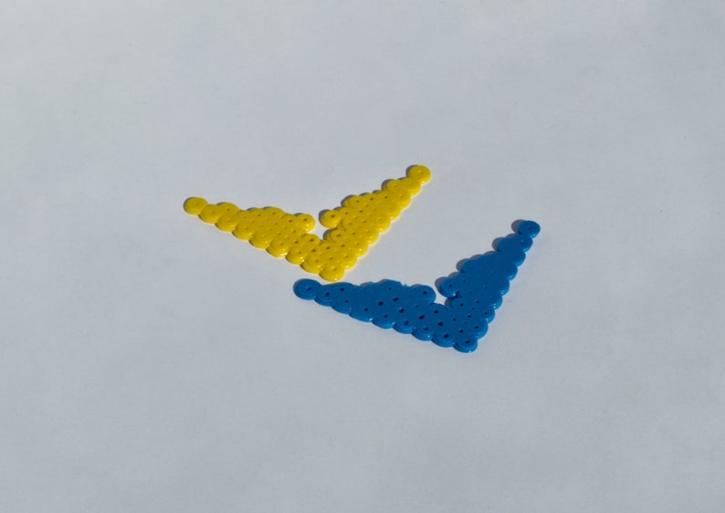 Small Perler Bead Voltron Symbol Magnets - Etsy Canada