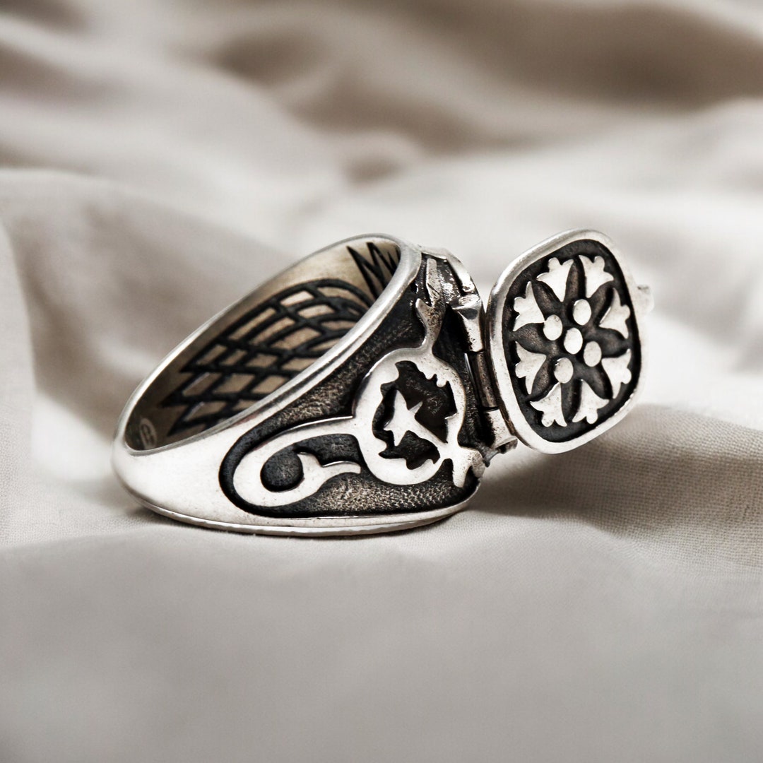 Secret Compartment Ring Hidden Storage Silver Unisex Ring Unique ...