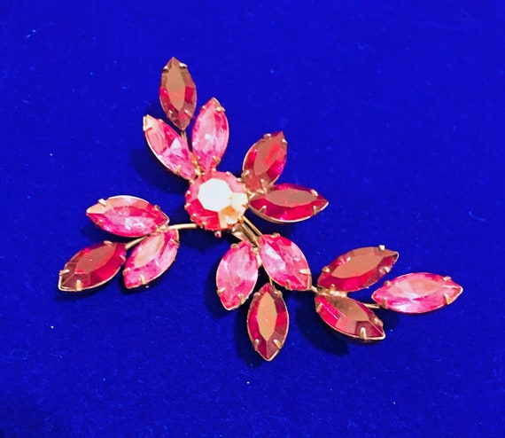 Vintage Juliana Watermelon Red Crystal Rhinestone Spr… - Gem