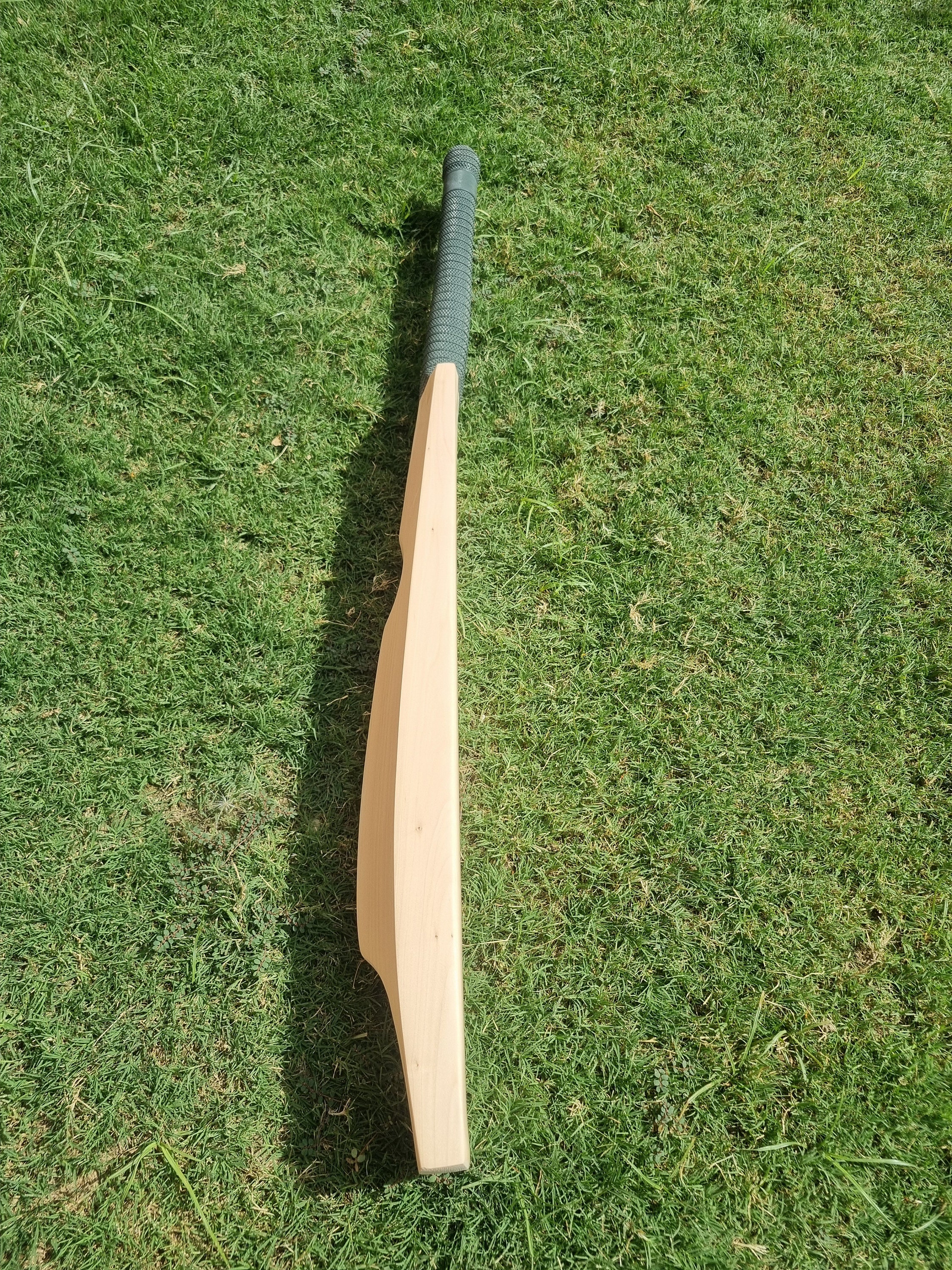 Professional Symonds Tusker Shape English Willow Cricket Bat,double ...