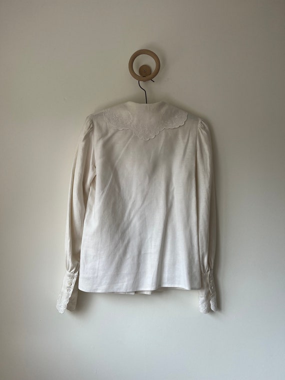 100% Linen Mark Shale Ivory Vintage Blouse with Embro… - Gem