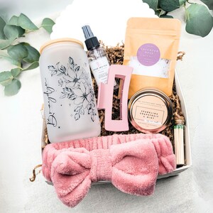 Pamper Gift Box Personalized Name Cup Gift Set for Women Birthday Gift ...