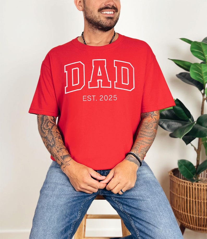 Personalized Dad Est T-shirt, Father Announcement Shirt, New Dad Shirt ...