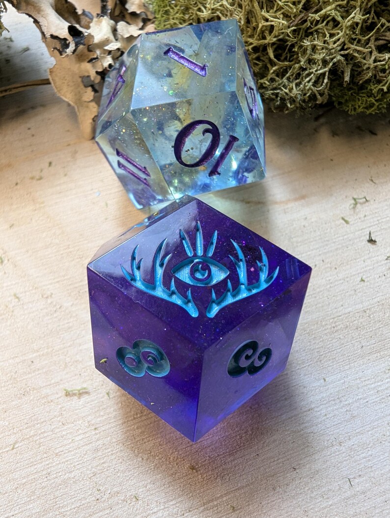 Meneldil - Duality Dice 2d12 Pair, Recycled Resin | TTRPG Dice Dnd Gift ...