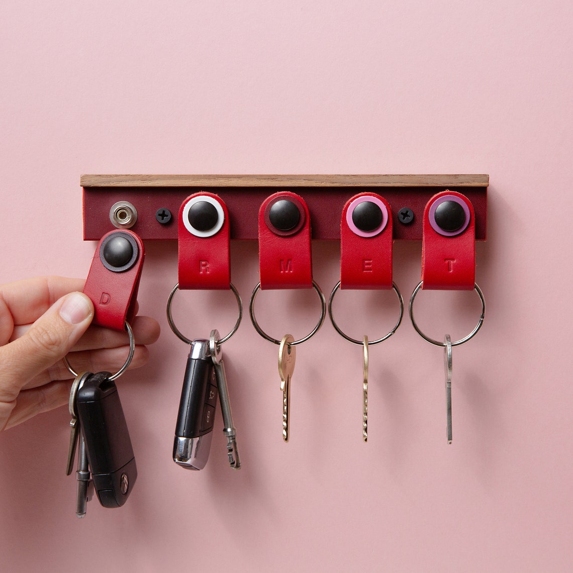 Personalised Leather and Wood 6 Key Ring Organiser Set - Etsy