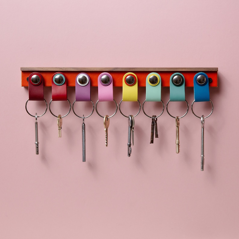 Personalised Leather and Wood 6 Key Ring Organiser Set - Etsy