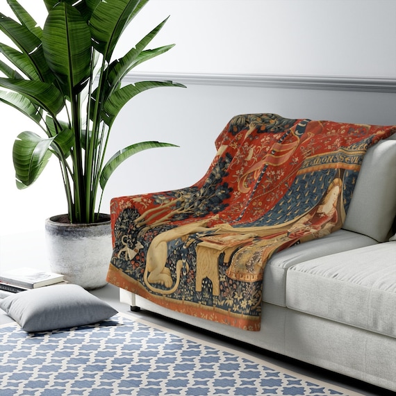 Medieval bedspread store