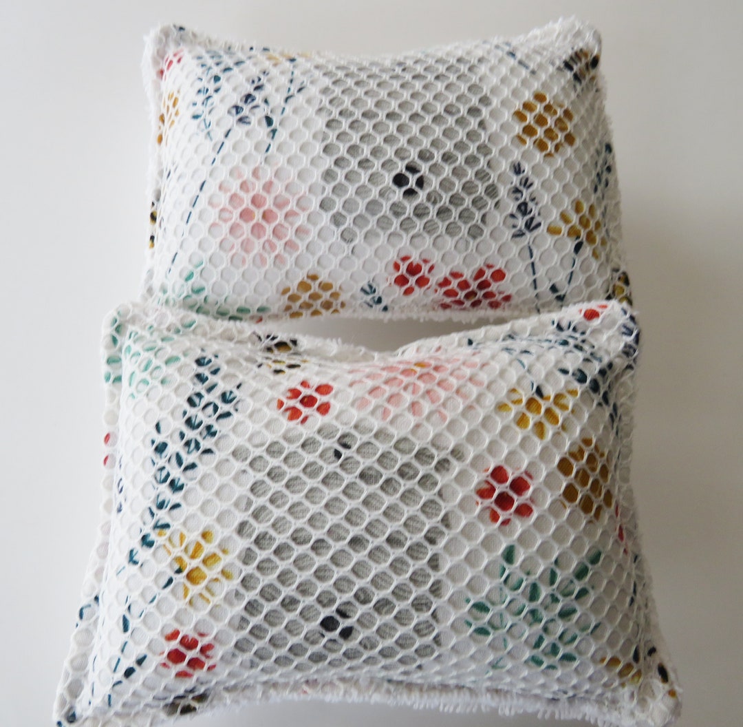 Beehive Reusable Sponge, Bee Dish Scrubby, Set of 2 - Etsy