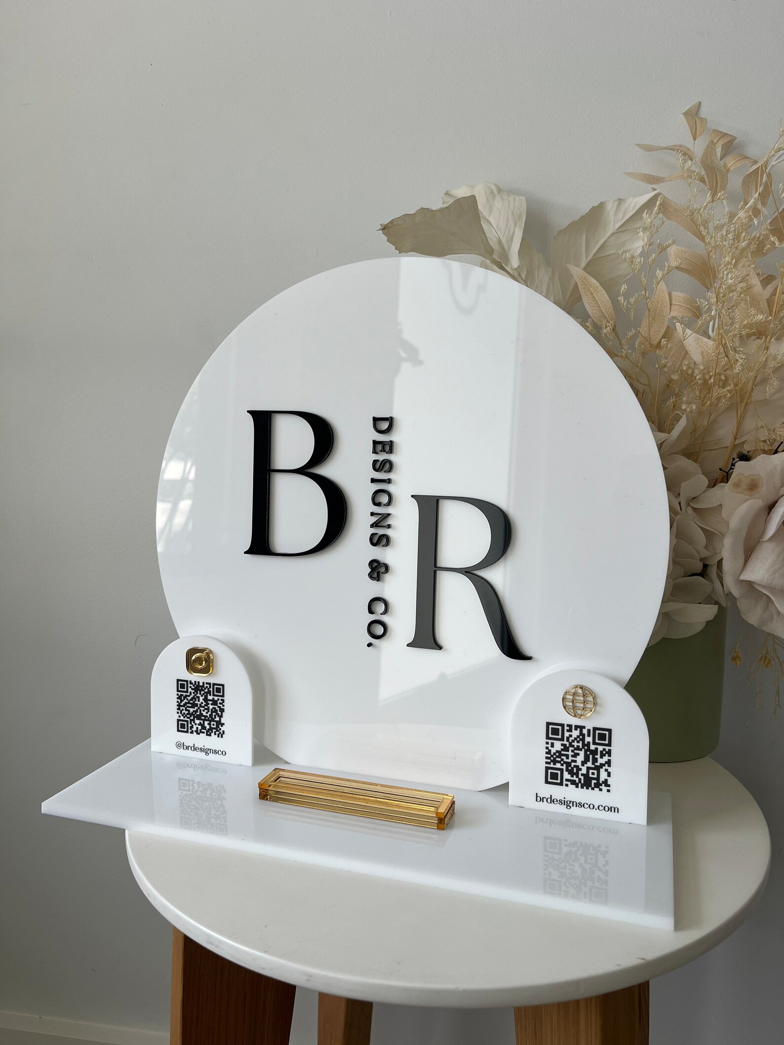 3 in 1 Logo Social Sign/card Holder + 2 QR Codes - Etsy
