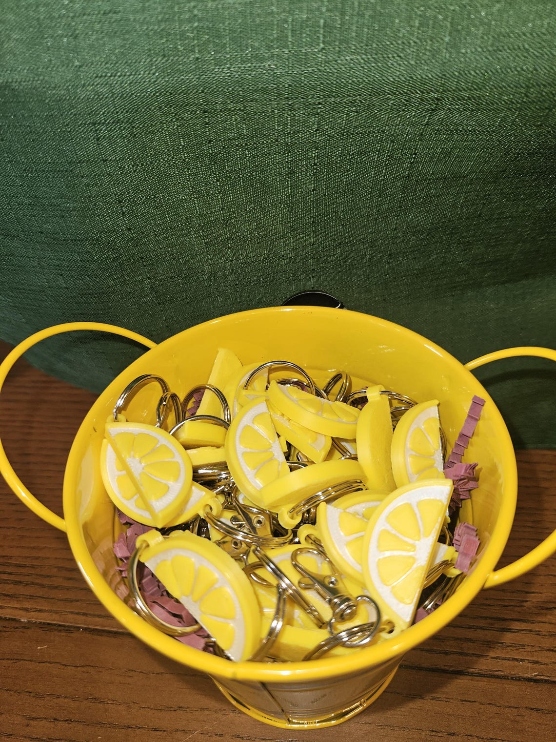 Lemon Slice Keychains – Citrus-themed Party Favors | Summer Gifts ...