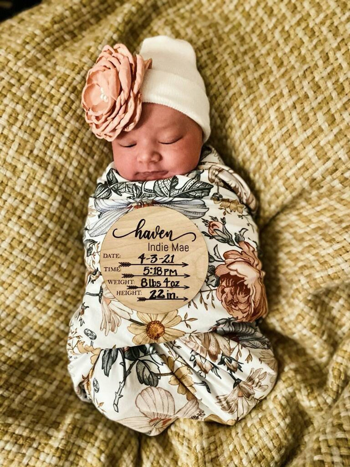 Hospital Baby Birth Statistic Sign| Custom Laser Engraved Circle With ...