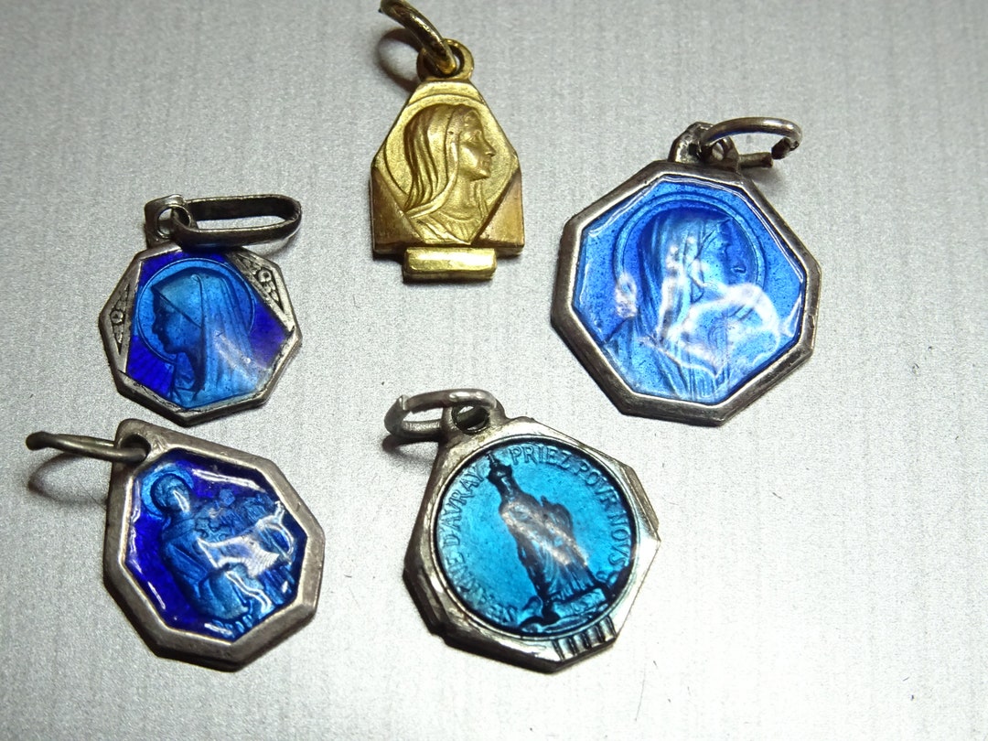 Vintage Enamel Holy Medals: Virgin Mary Charm Pendants - Lot of 5 - Etsy